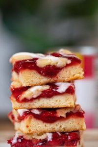 17+ Best Red Desserts Recipes for Your Sweet Valentine - SHARP ASPIRANT