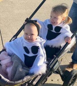 21 Cute Sibling Halloween Costumes That Steal the Show - SHARP ASPIRANT